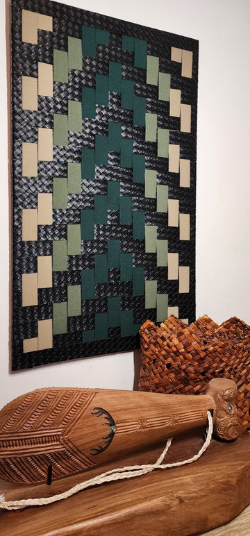 Tāniko designs – Tuitui Designs